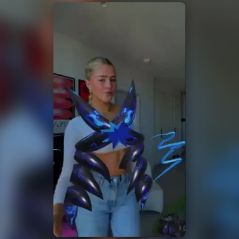 Fuzzy Blue Filter by Zhyar 🦅 | Snapchat Lenses