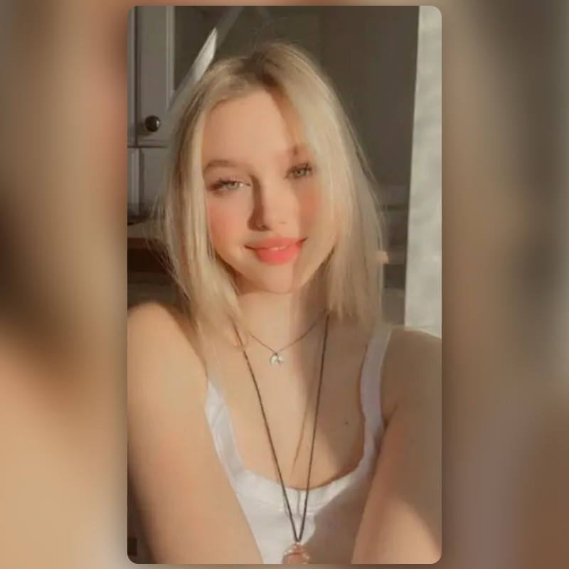 Sienna soft Lens by Sunny Bahadurpuria🎥 - Snapchat Lenses and Filters