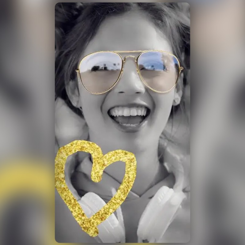 Golden Brush Lens by Snapchat - Snapchat Lenses and Filters