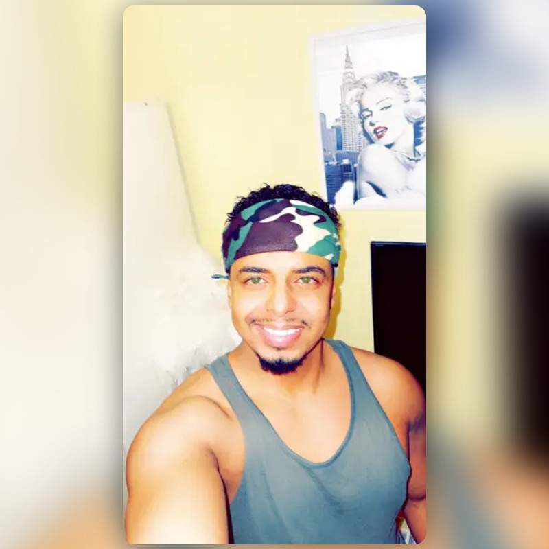 Olive eyes n smile Lens by ALEJANDRO LOMBARDO 🇨🇺🇲🇽 - Snapchat Lenses ...