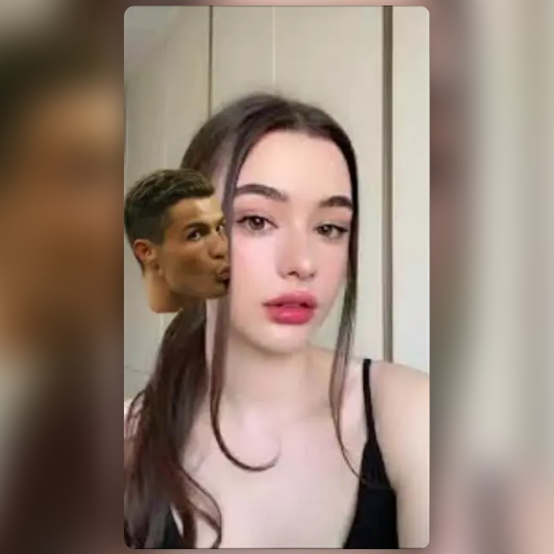 Ronaldo Kiss Lens by Superb Satisfy - Snapchat Lenses and Filters