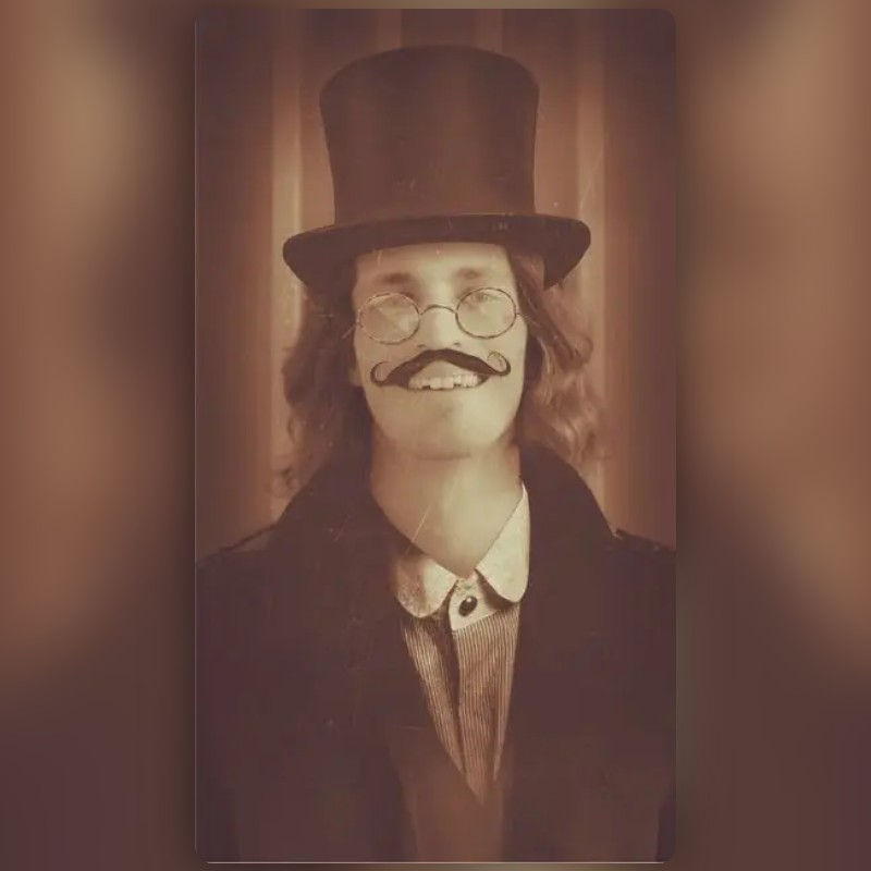 Retro Look Lens by Snapchat - Snapchat Lenses and Filters