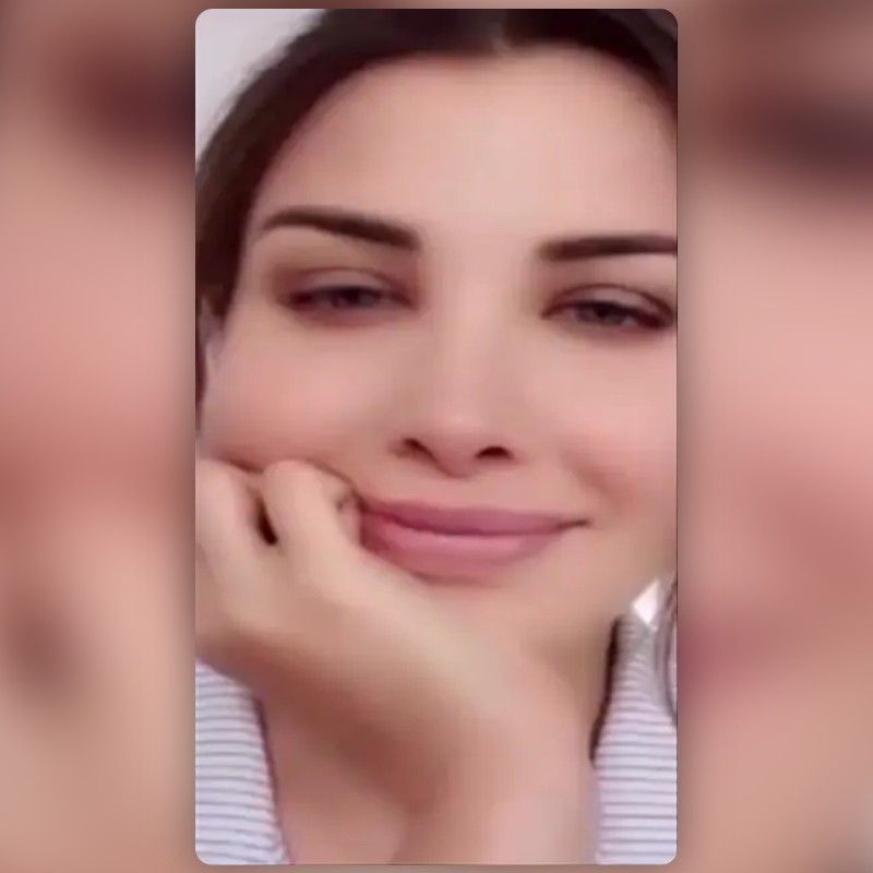 rose collar Filter by Ali Mohammed | Snapchat Lenses