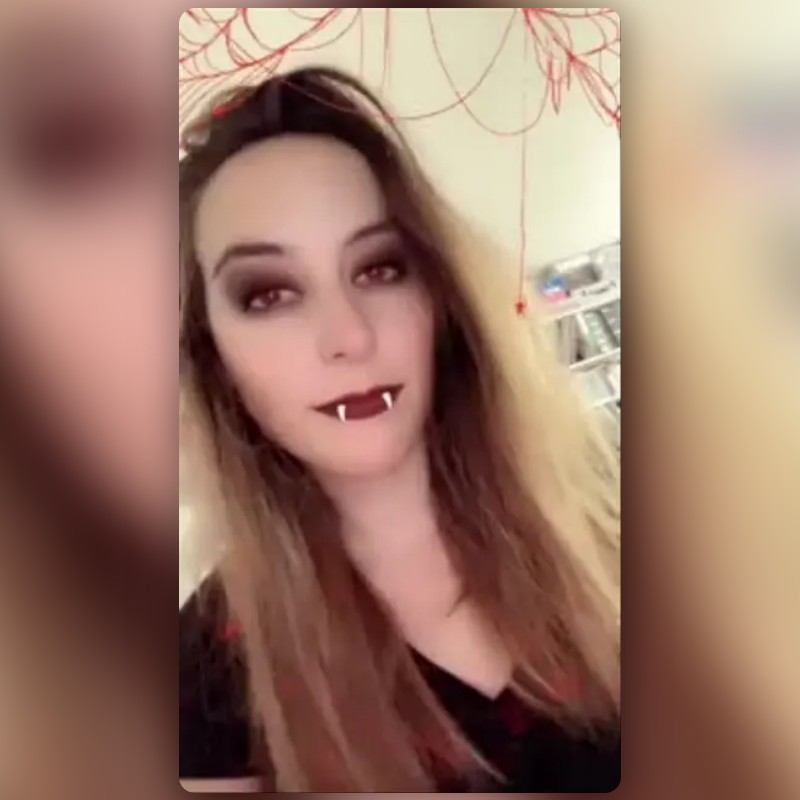 Vampire Lens by Fran Capin - Snapchat Lenses and Filters