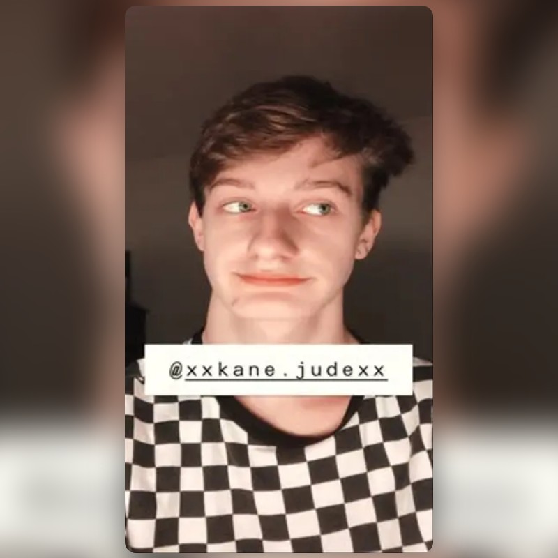 Damn Wide Neck Lens by new acct @kanejudee - Snapchat Lenses and Filters