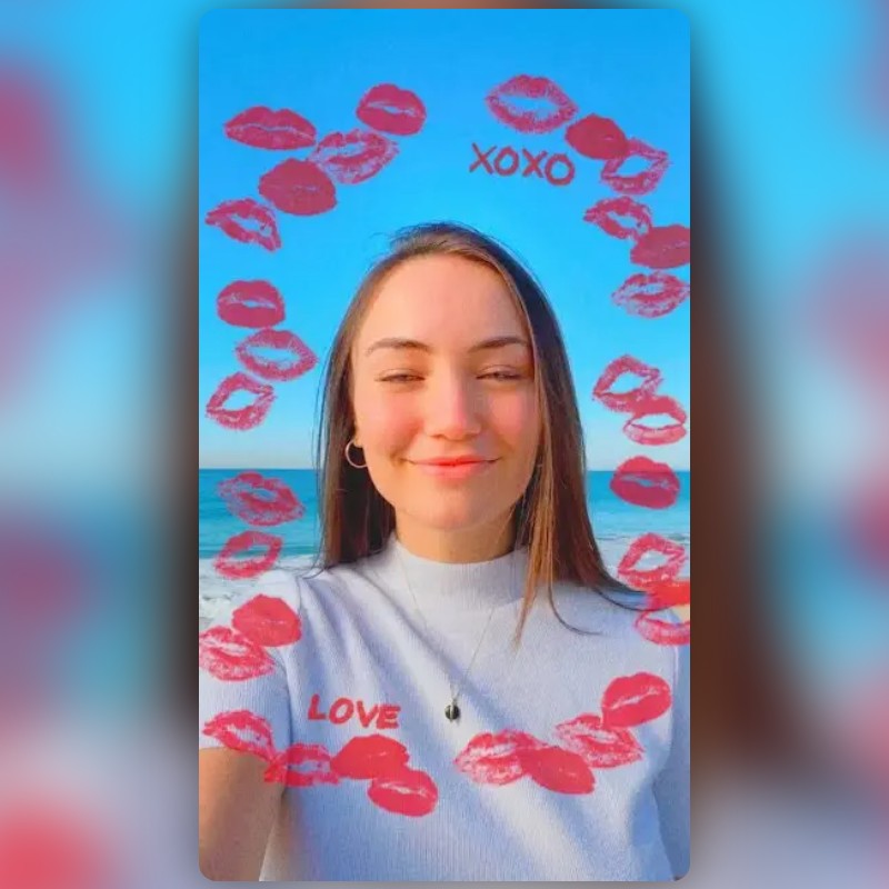 Kissing Frame Lens by Snapchat - Snapchat Lenses and Filters
