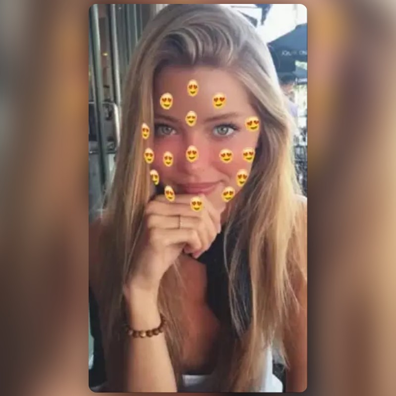 Love Hearts Eyes Filter by youcef_rached | Snapchat Lenses