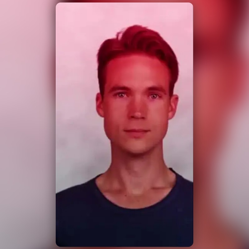 Red filter Lens by Barn Tand - Snapchat Lenses and Filters