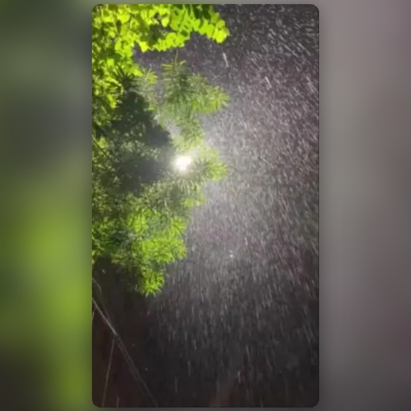 Rainy vibes Lens by vee🌝 - Snapchat Lenses and Filters