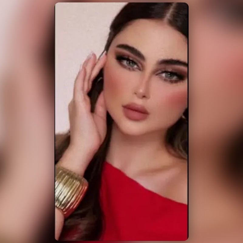 Thuraya Lens by Sivan 💙 سیڤان - Snapchat Lenses and Filters