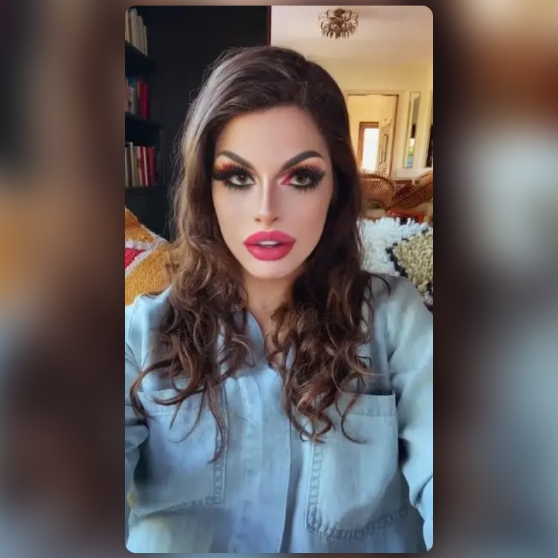เลนส์ Loud Makeup สร้างโดย Snapchat - เลนส์และฟิลเตอร์ Snapchat