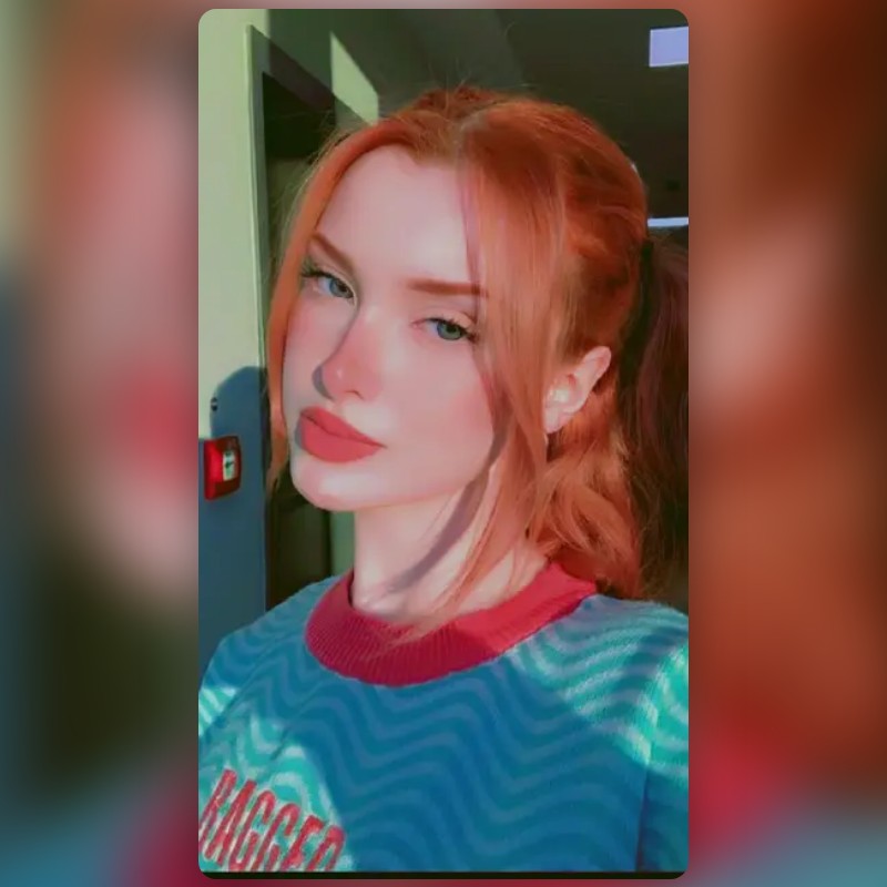 Chic Vintage Lens by 𝓖𝓾𝓻𝓲🩷 - Snapchat Lenses and Filters