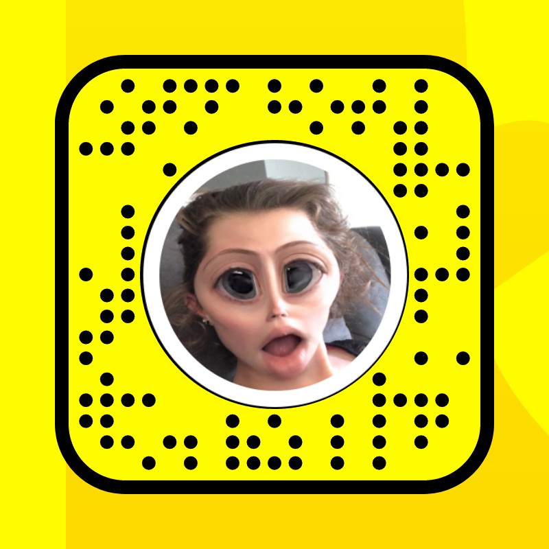 Big Eye Disort Filter by Cameo Burgess | Snapchat Lenses