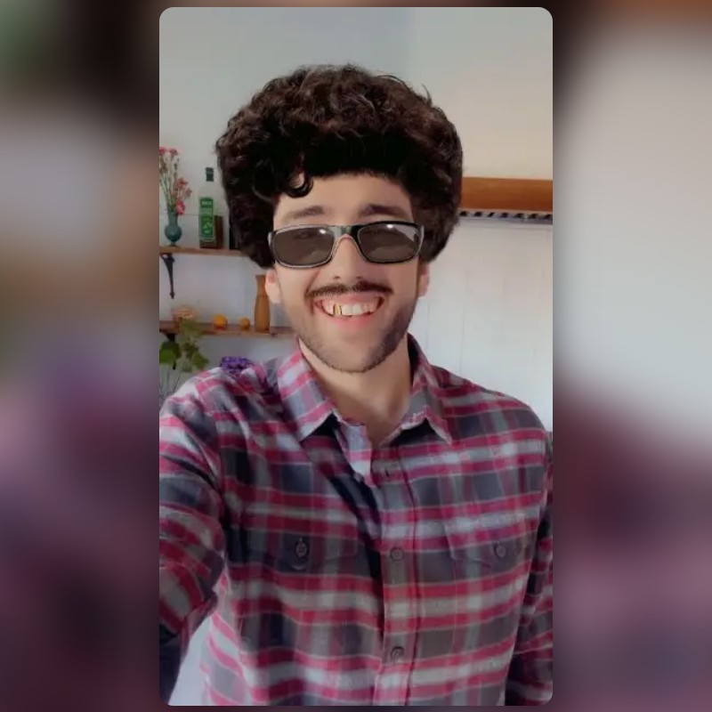 Golden Smile Lens by Snapchat - Snapchat Lenses and Filters