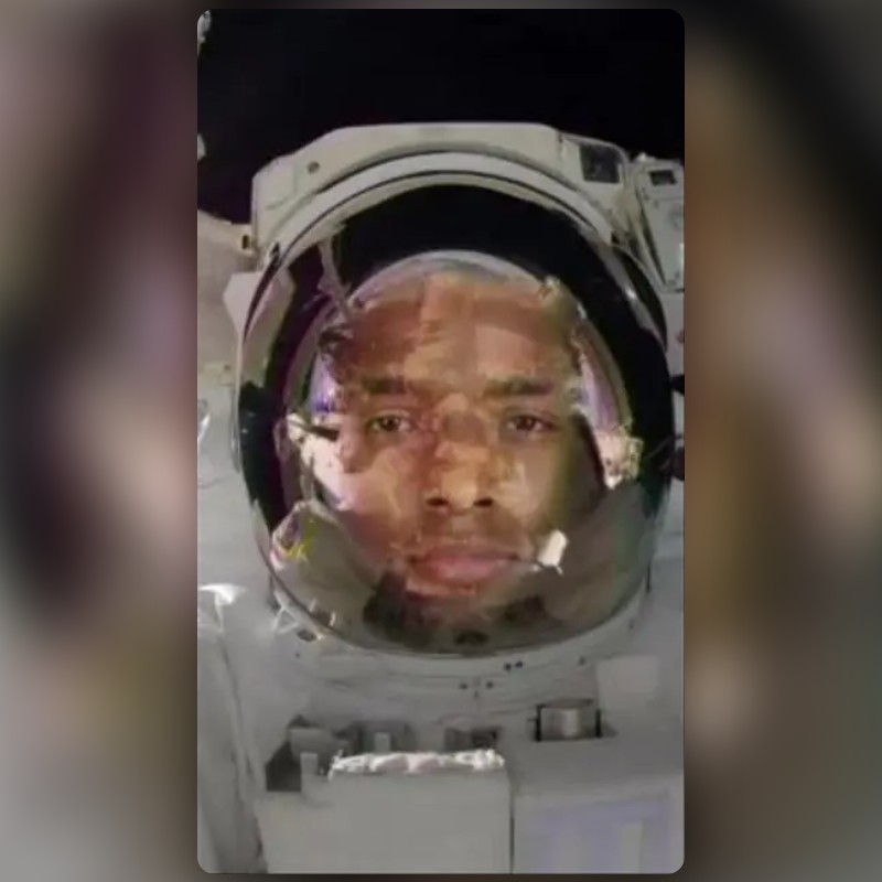 Astronaut Lens by Court - Snapchat Lenses and Filters