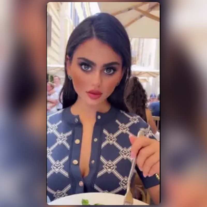 YOUMI Beauty Lens by Sivan 💙 سیڤان - Snapchat Lenses and Filters