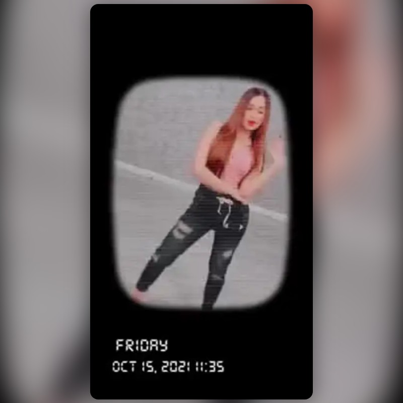 Frame Time Days Lens by Sunny Bahadurpuria🎥 - Snapchat Lenses and Filters