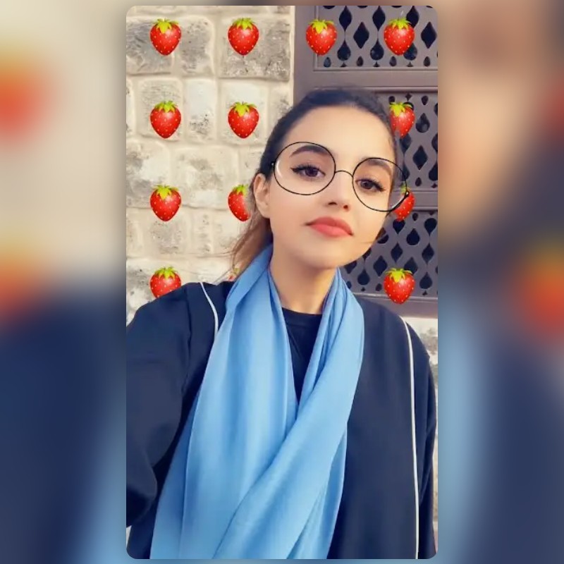 Strawberries Lens by Snapchat - Snapchat Lenses and Filters