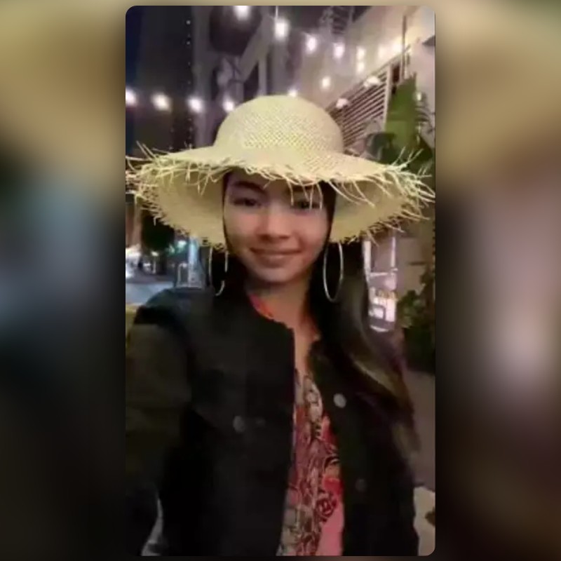 Beauty Filter by The Mannii Show | Snapchat Lenses