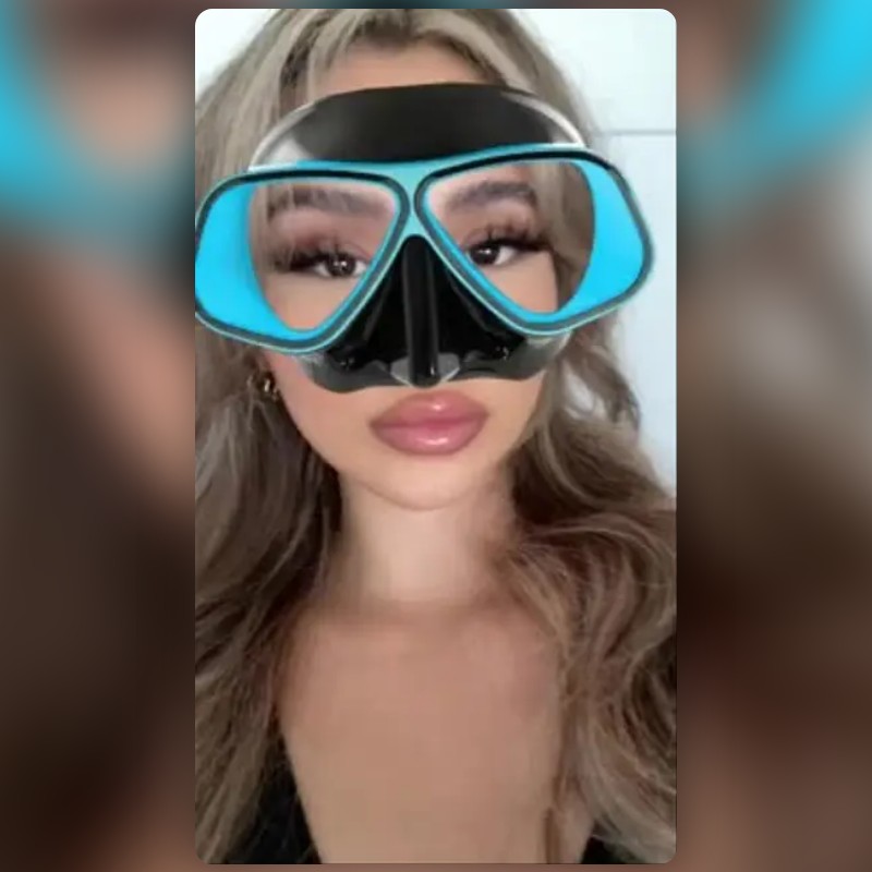 Blue Scuba Mask Filter by Eren | Snapchat Lenses