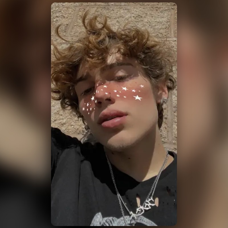 White Stars Blush Filter by Nick Jackson | Snapchat Lenses