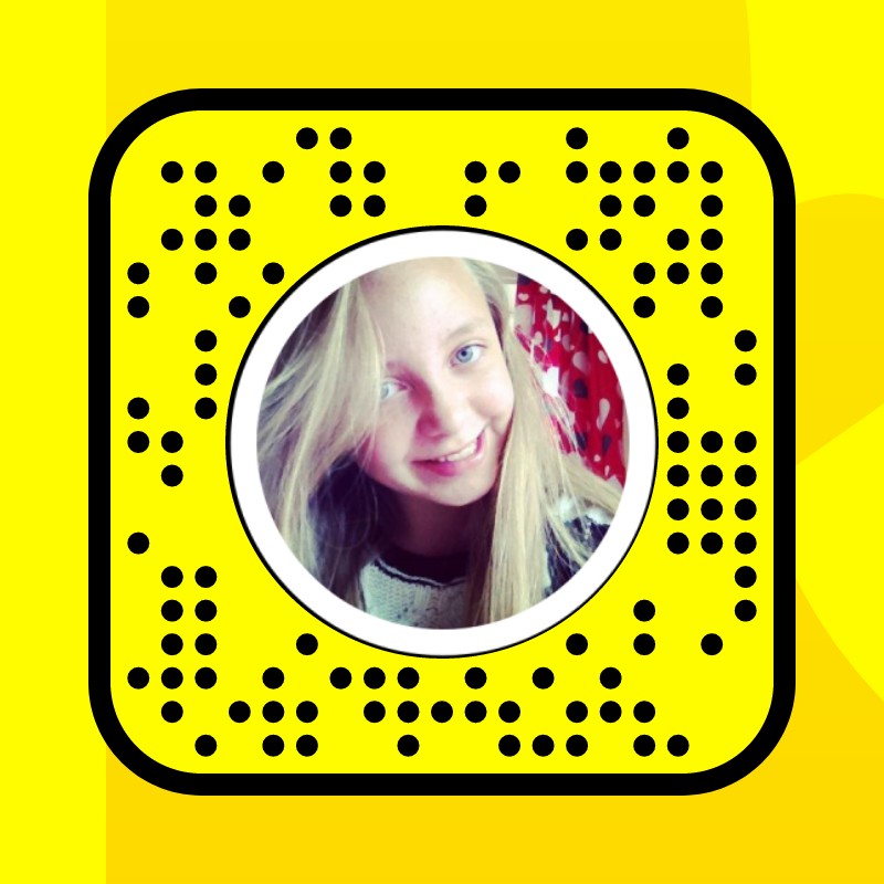 HOLLY Lens by Ben Hughes 😎 - Snapchat Lenses and Filters