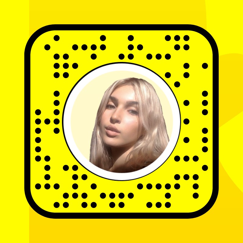 miss gigi dooley Lens by eve dooley x - Snapchat Lenses and Filters