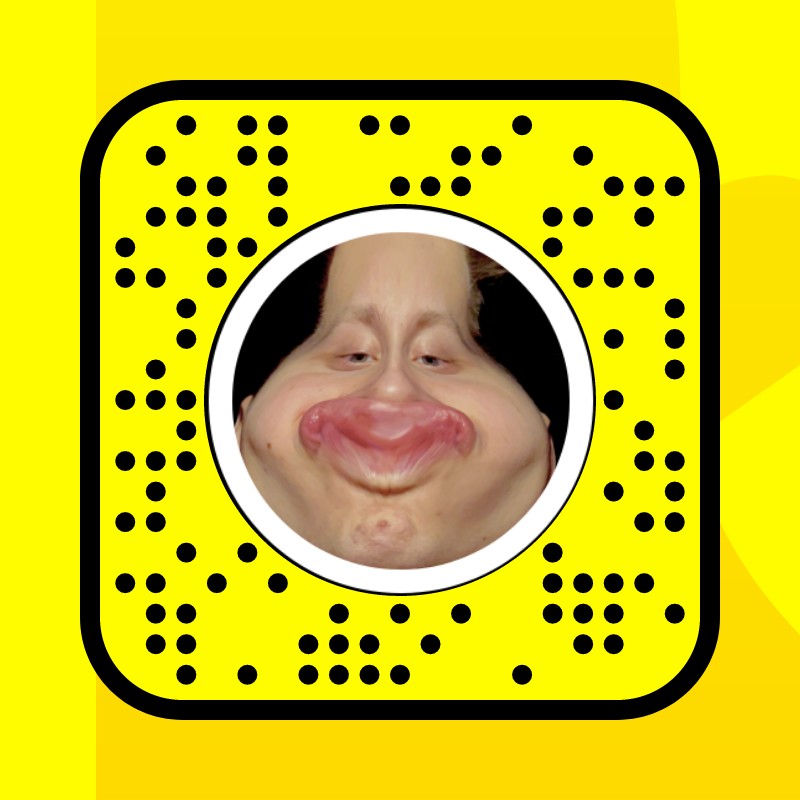 big head Lens by Dominik Gontarski - Snapchat Lenses and Filters
