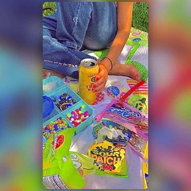 indie kid Lens by Patrick Gauthier - Snapchat Lenses and Filters