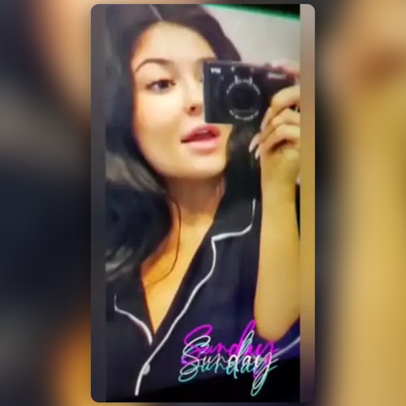 Trippy Traces Lens by Under25SLC - Snapchat Lenses and Filters