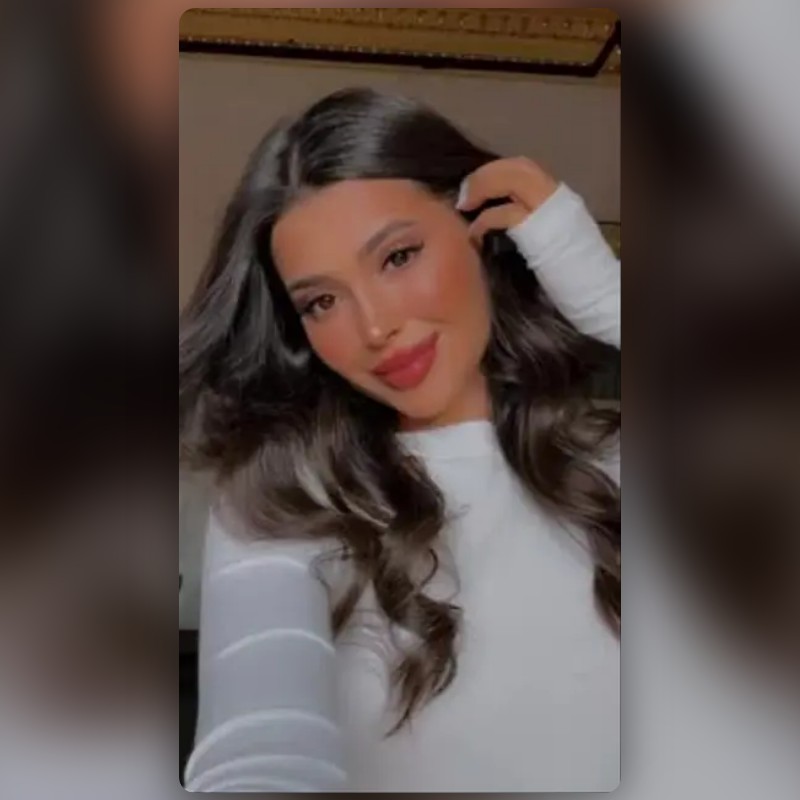 เลนส์ Unique Beauty สร้างโดย Retouch Filter 💫 - เลนส์และฟิลเตอร์ Snapchat