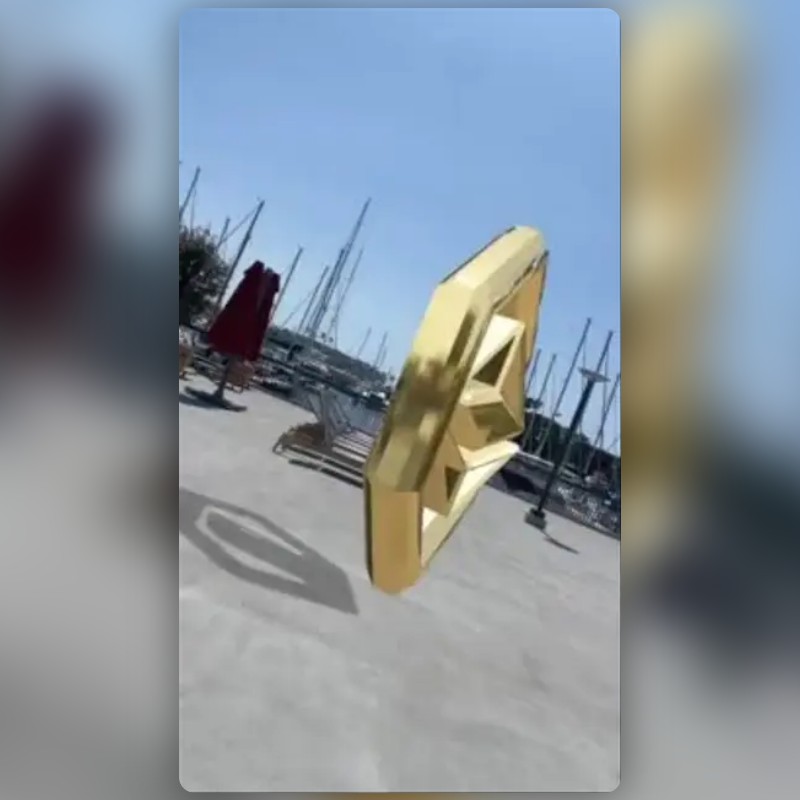 TO THE MOON Lens by Snapchat - Snapchat Lenses and Filters