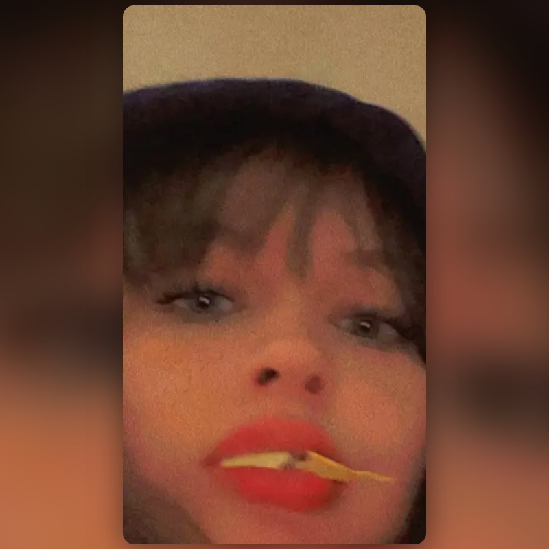 Glowy love Filter by Ada | Snapchat Lenses