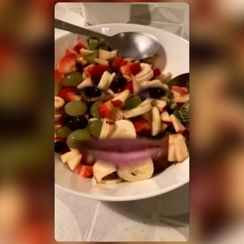 Fruit Chat Filter by 𝚫𝛊𝒊 𝐂𝛌𝛆𝛆𝒎𝛂🖤🍁 | Snapchat Lenses