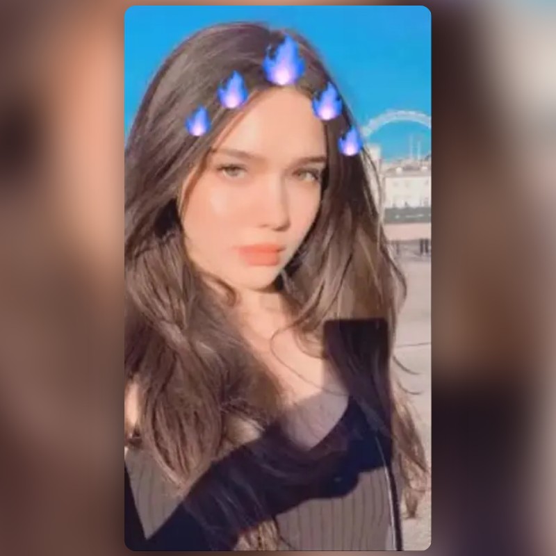 HEART CROWNS Lens by Dhruvin Vadaliya - Snapchat Lenses and Filters