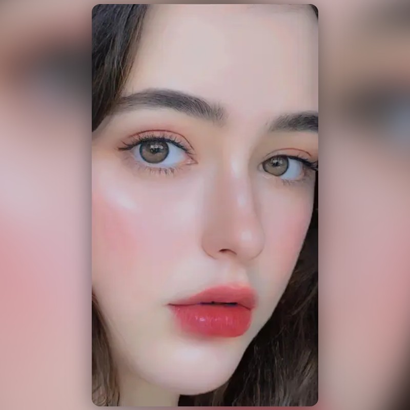 Soft Skin Faded Lens by Sunny Bahadurpuria🎥 - Snapchat Lenses and Filters