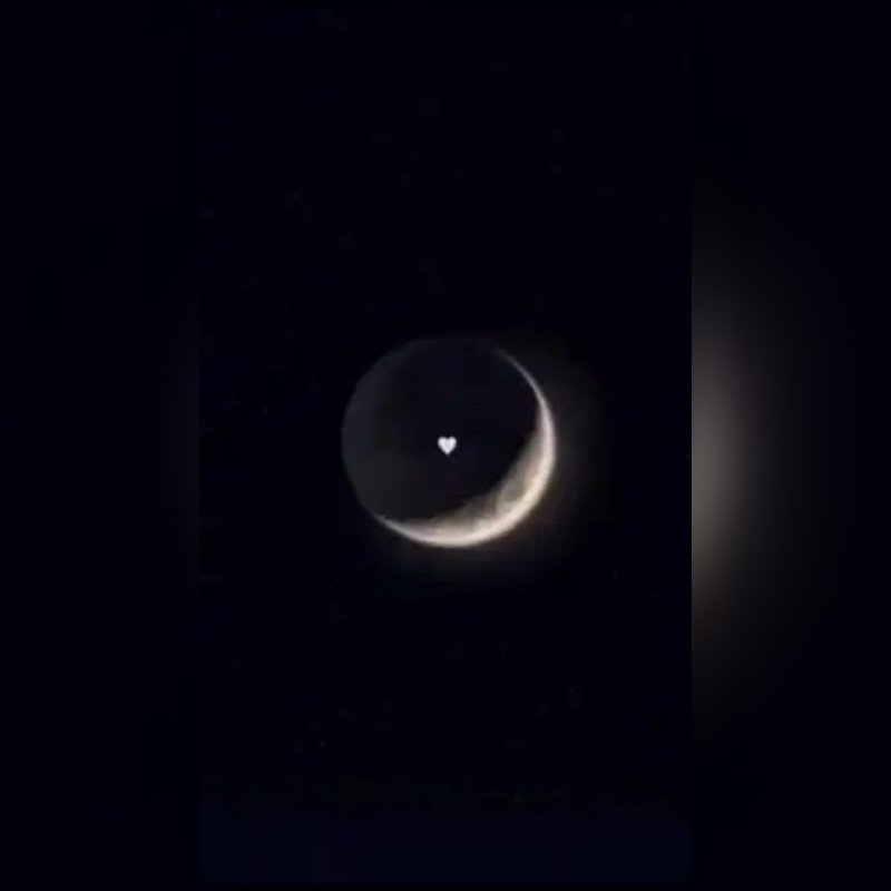 Moon Trans Filter by Syed Fida Ali | Snapchat Lenses