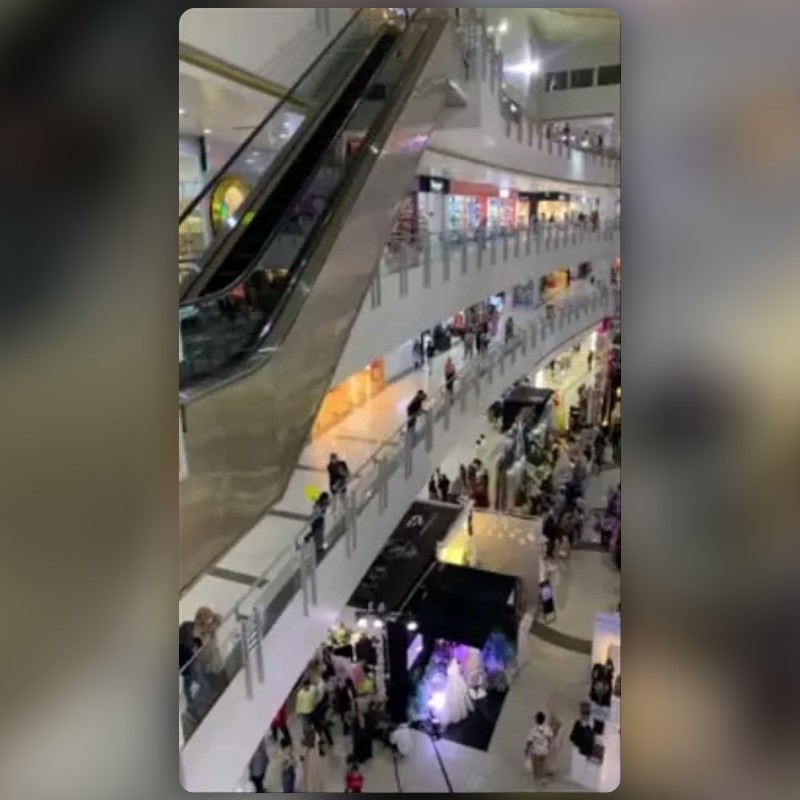 Shopping mall Lens by Zeeshan - Snapchat Lenses and Filters