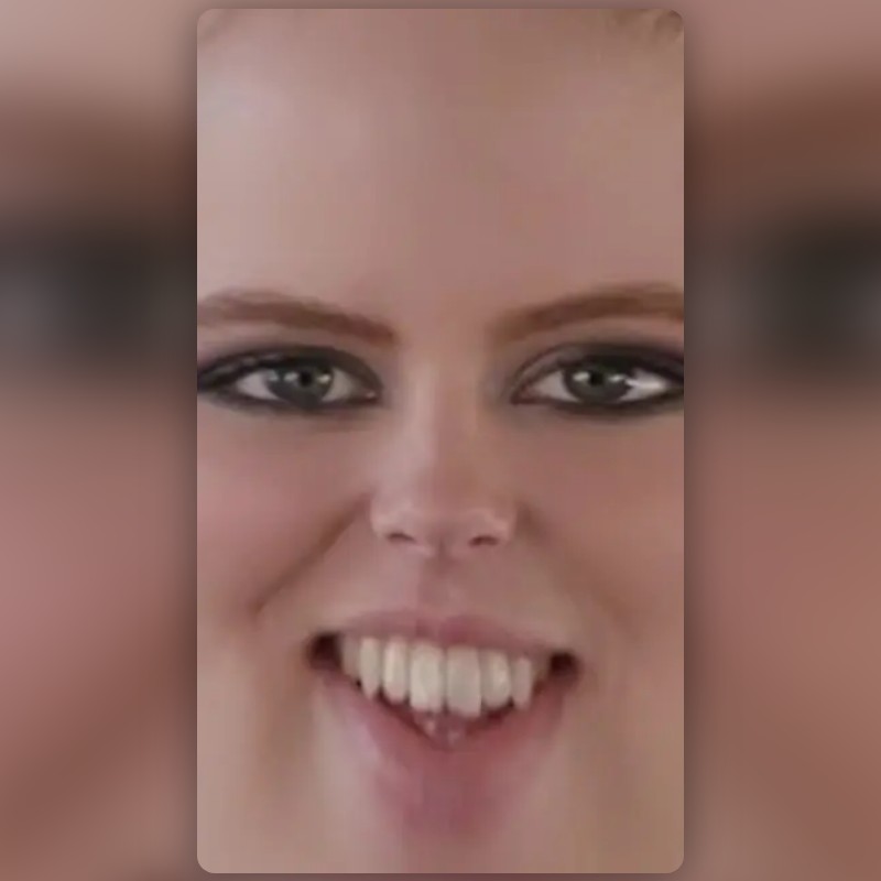 Fullscreen Face Lens by Snapchat - Snapchat Lenses and Filters