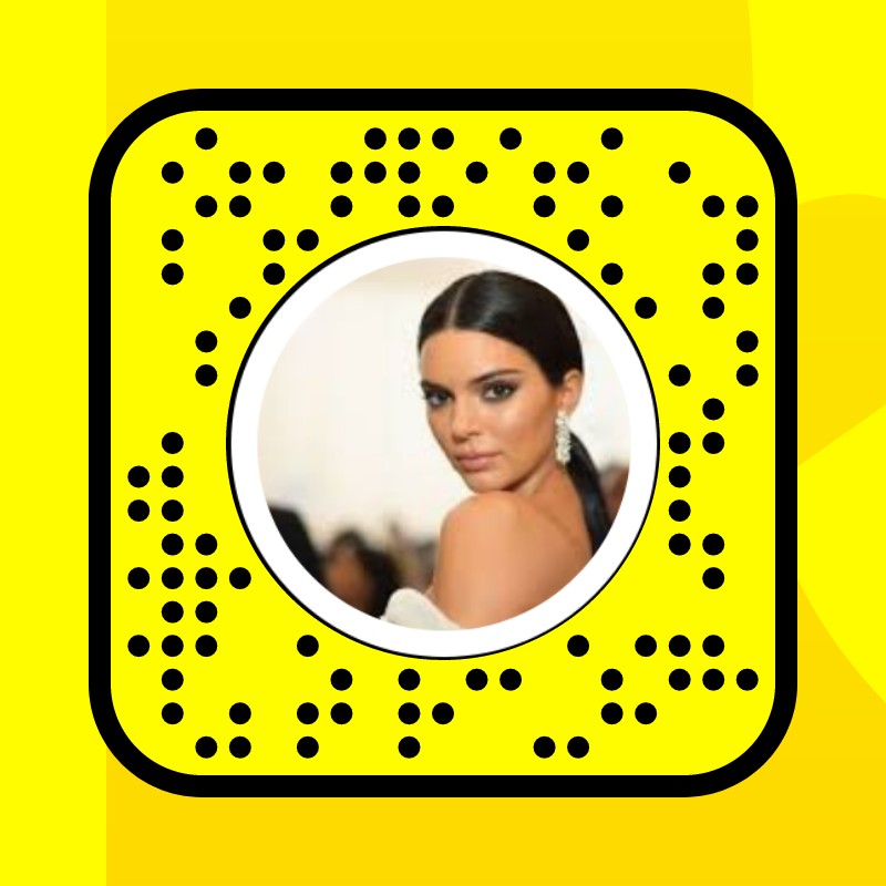 elis Lens by Lizzy – Snapchat Lenses and Filters
