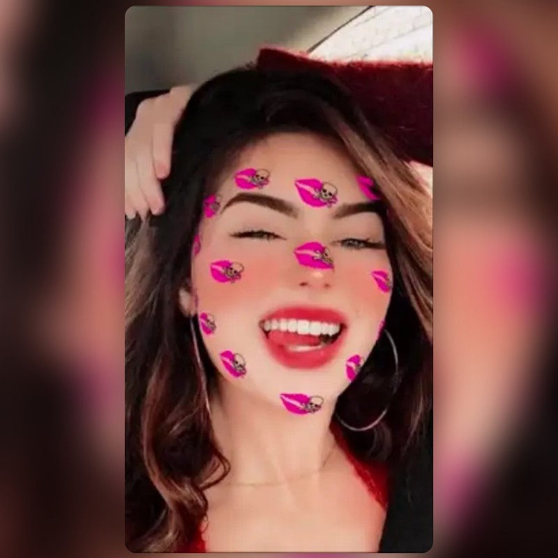 KISS ME Lens by Sunny Bahadurpuria🎥 - Snapchat Lenses and Filters