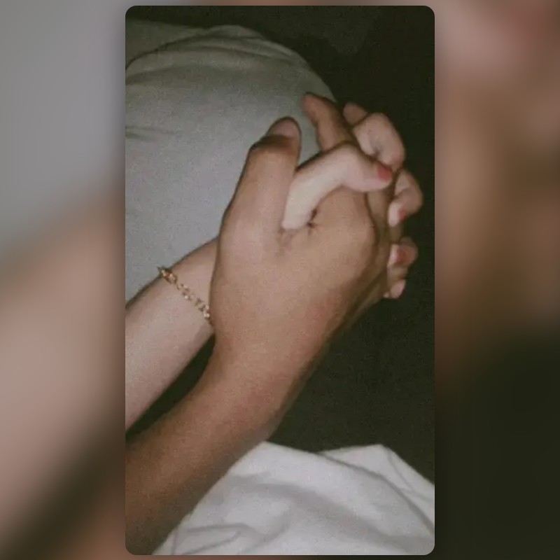 Couple Hands :) Filter by Tanvi Chopra | Snapchat Lenses