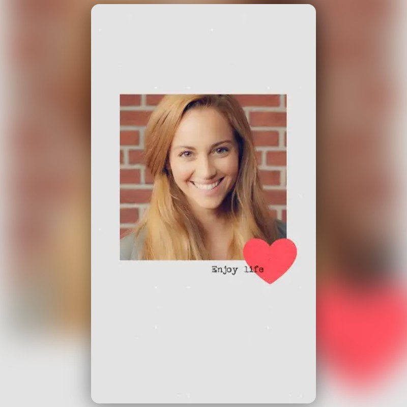 Love Frame Lens by Snapchat - Snapchat Lenses and Filters