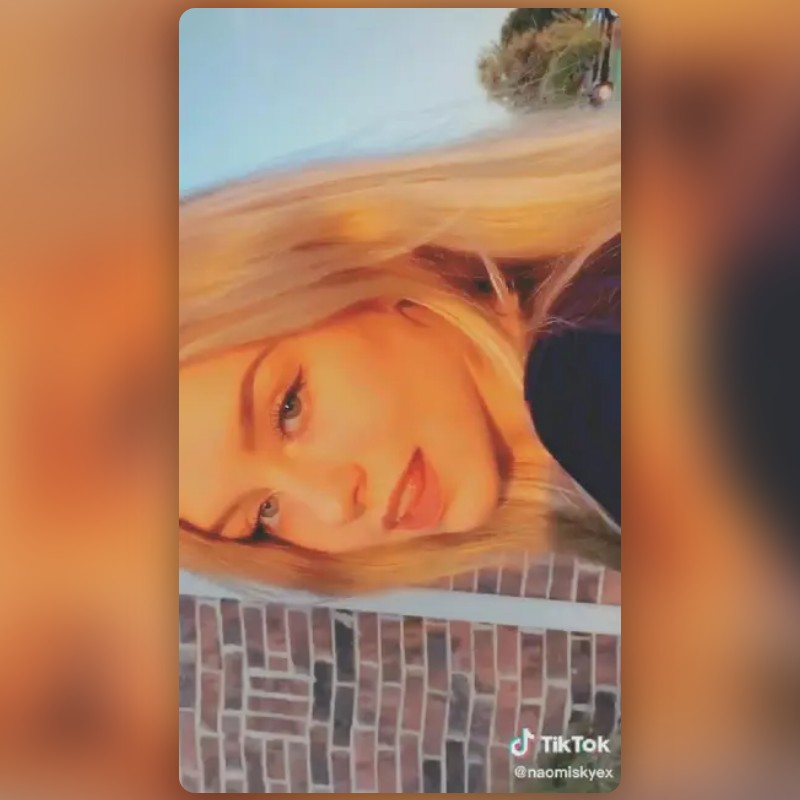 เลนส์ SNOWFALL สร้างโดย Jhanavi - เลนส์และฟิลเตอร์ Snapchat