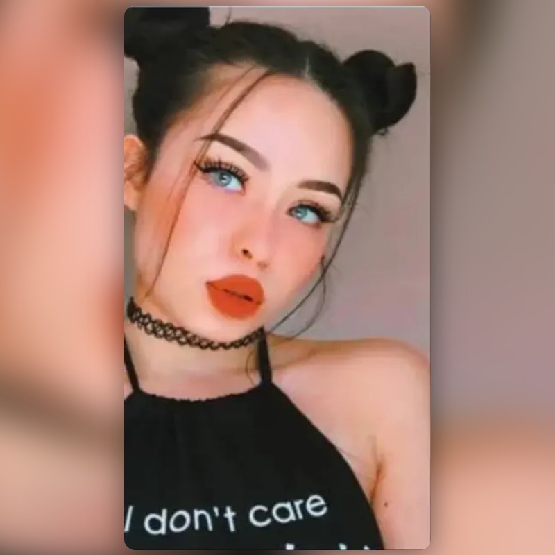 Moody Clean Skin Lens by Sunny Bahadurpuria🎥 - Snapchat Lenses and Filters