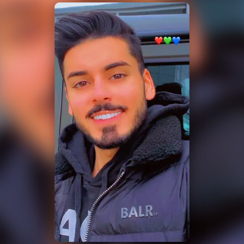 LOVE HEARTS Lens by قصة عدسة | JABER - Snapchat Lenses and Filters