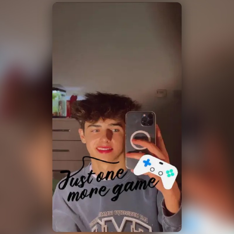 addicted to games Filter by izaa | Snapchat Lenses