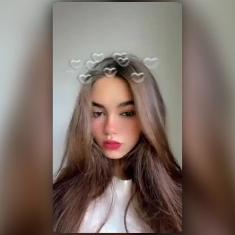 Y2k 3D Hearts Lens by Aditi Patil - Snapchat Lenses and Filters