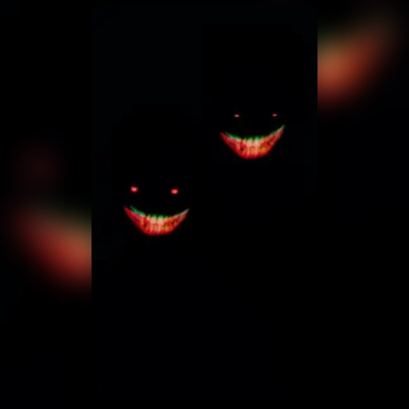 creepy smile Lens by April 🦇🩸 - Snapchat Lenses and Filters