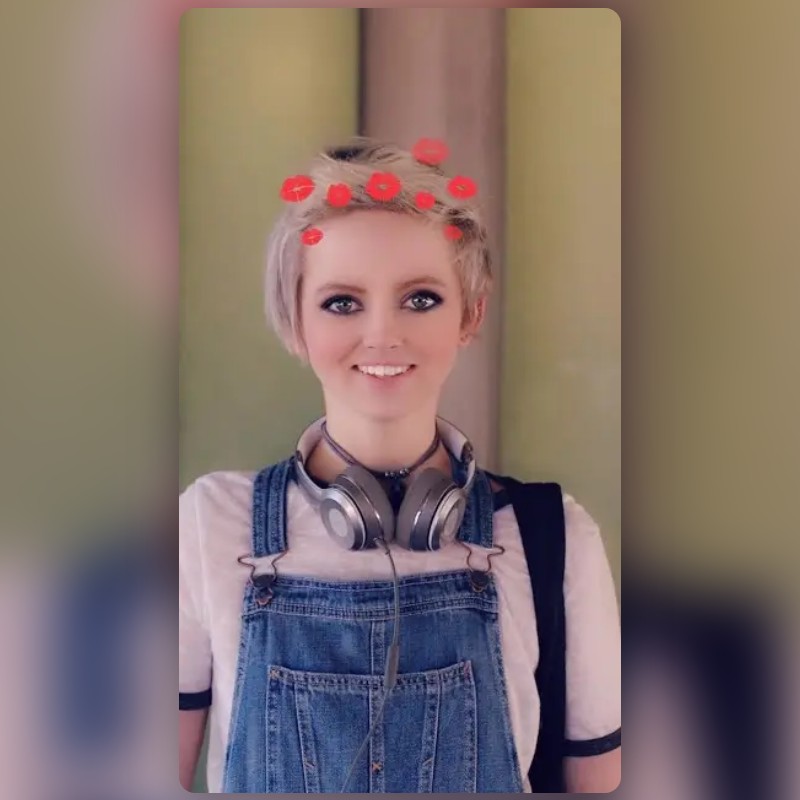 Kisses in the Air Lens by Snapchat - Snapchat Lenses and Filters